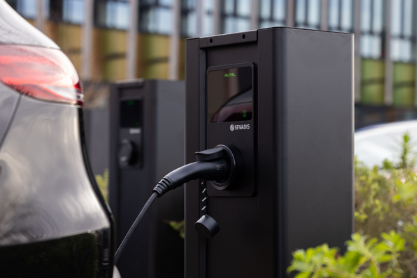 Dynamic Load Balancing EV Charger - Sevadis EV Charging